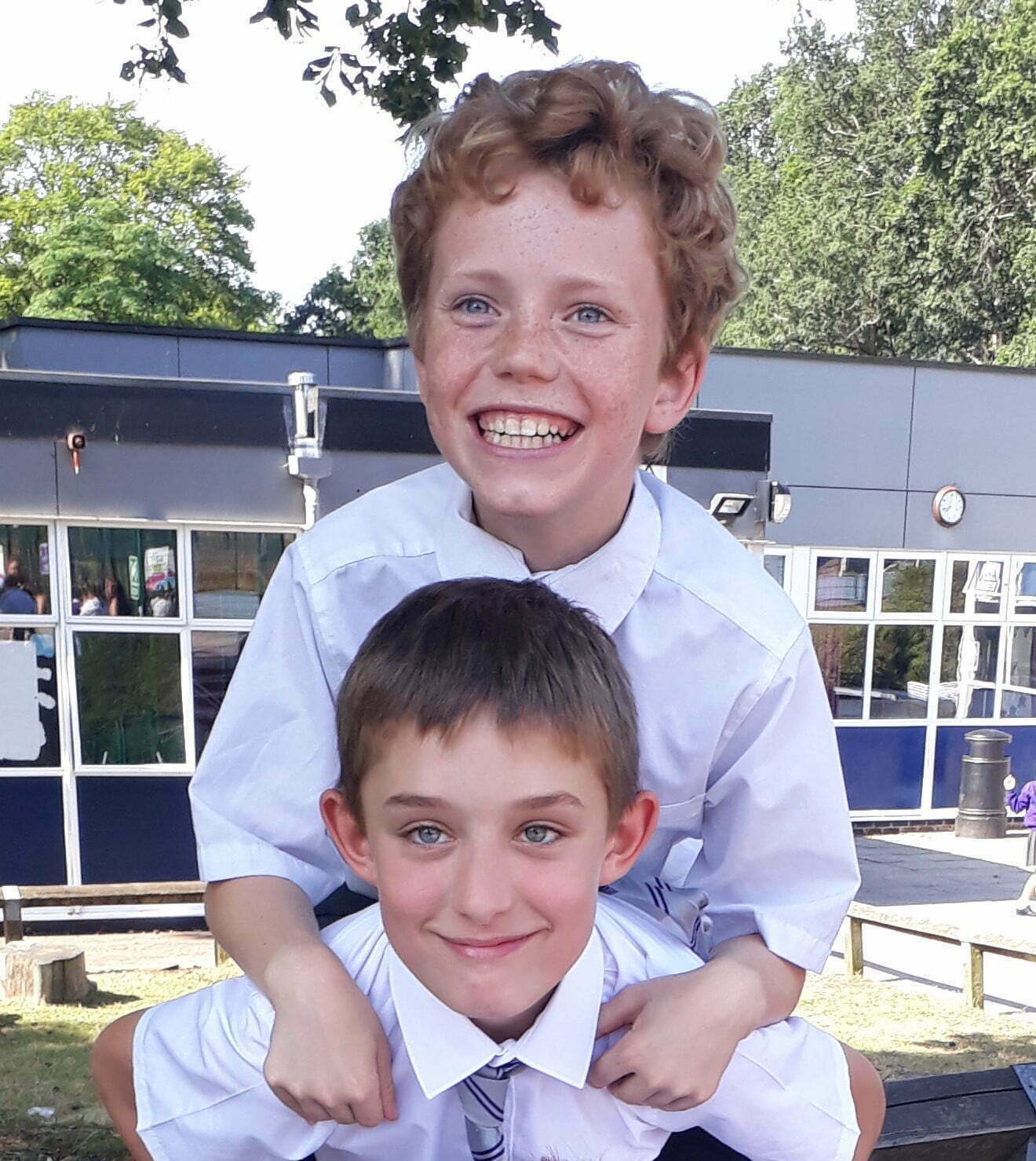 Ravenscote School children raise funds for our charity - Little Troopers